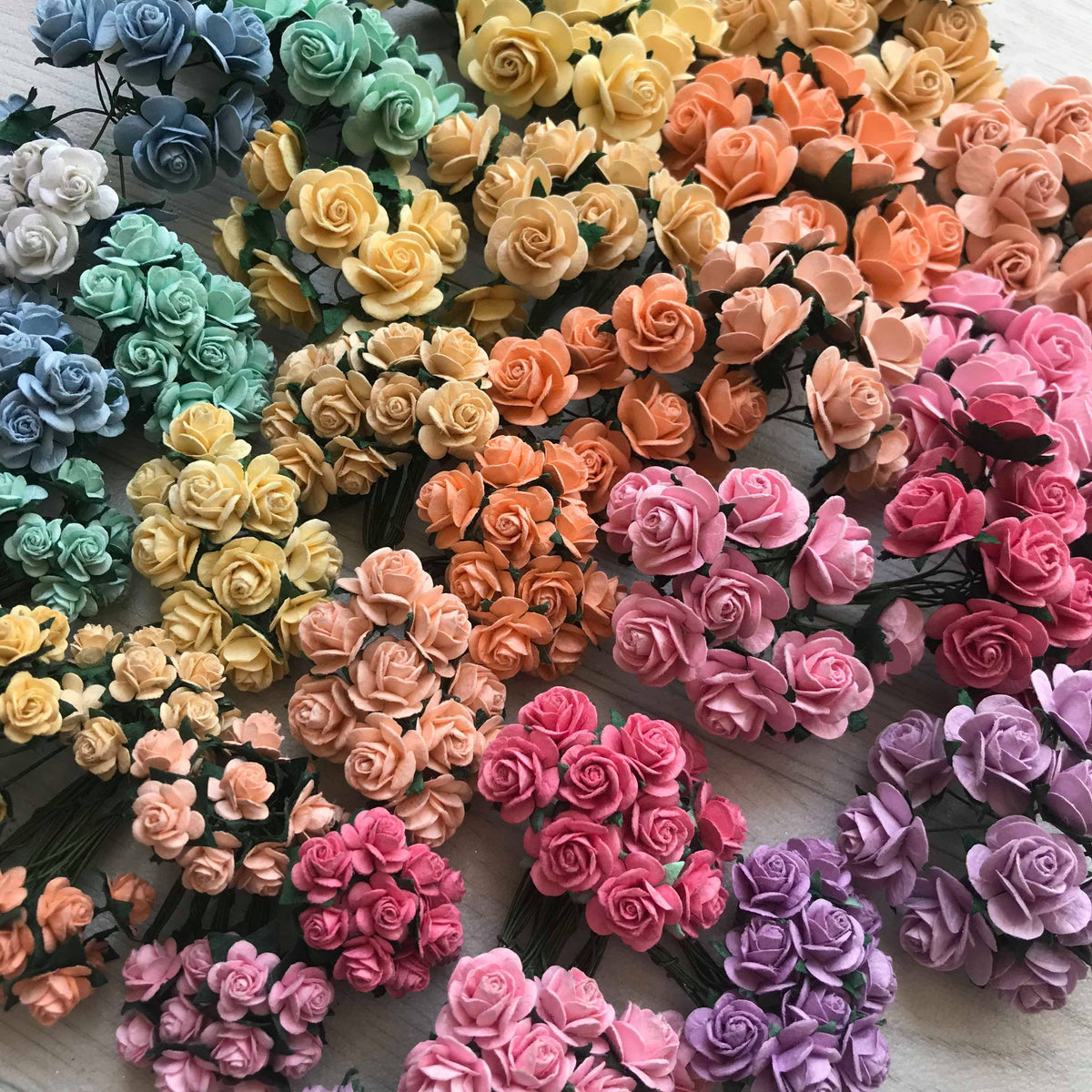 Mulberry Flowers – www.glitterglitteronthewall.com